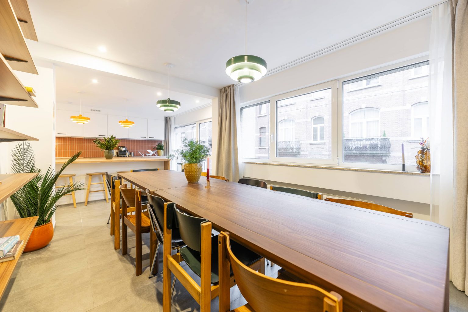 Des rideaux pour l'espace de Coliving Holla Bruxelles